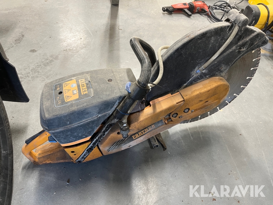 Motorkap Partner K950, Norrtälje, Klaravik auktioner