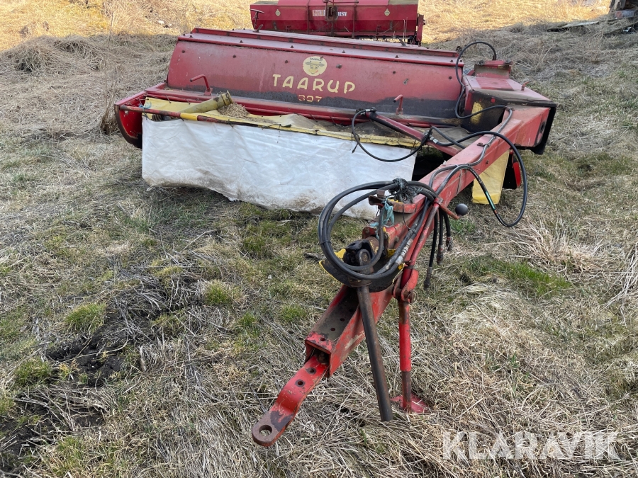 Slåtterkross Taarup 307, Norrköping, Klaravik auktioner
