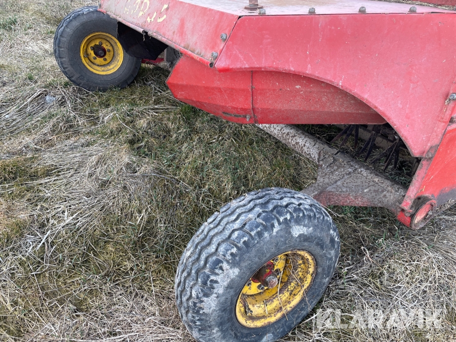 Slåtterkross Taarup 307, Norrköping, Klaravik auktioner