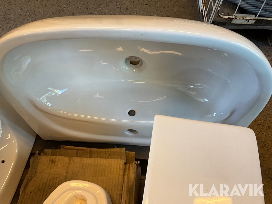 Wc / handfat / toalett, Huddinge, Klaravik auktioner