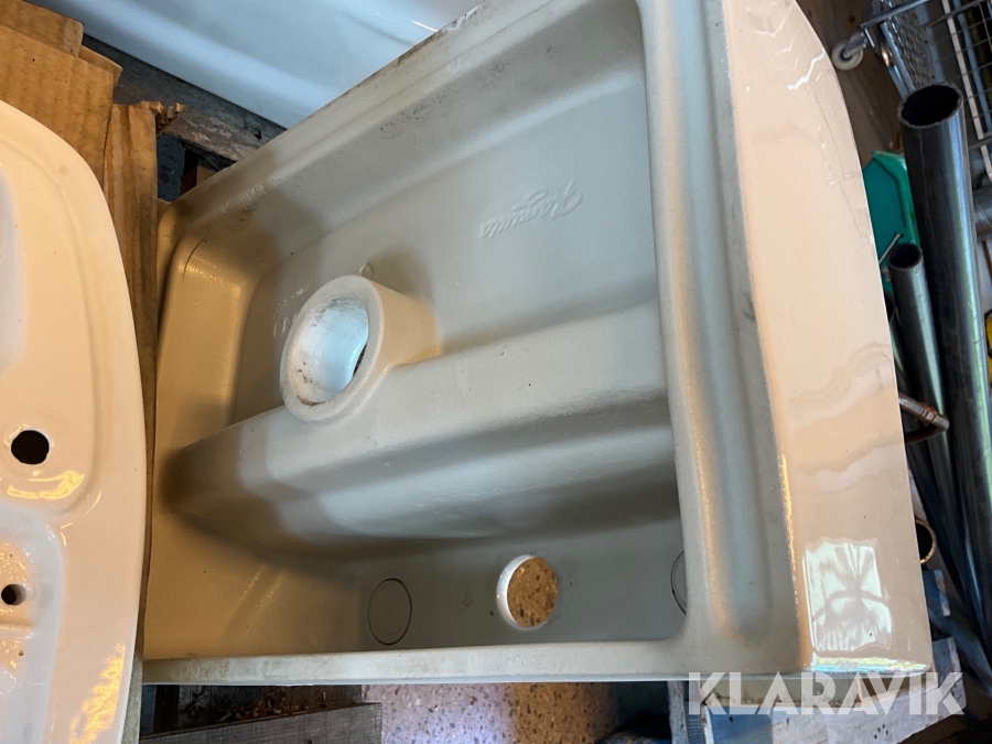 Wc / handfat / toalett, Huddinge, Klaravik auktioner