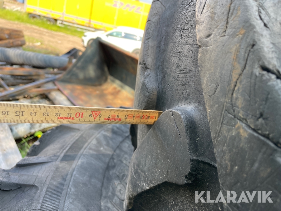 Traktordäck Nokian Multi plus, Mora, Klaravik auktioner