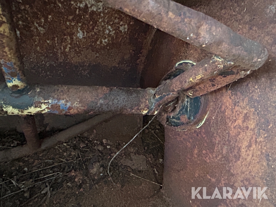 Foderskopa Tanco 1800mm, Säter, Klaravik auktioner