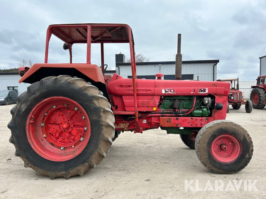 Veterantraktor Volvo BM 800, Svenljunga, Klaravik auktioner