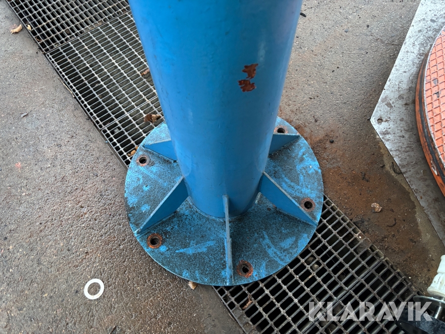 Pelarsvängkran Malcus, Motala, Klaravik auktioner