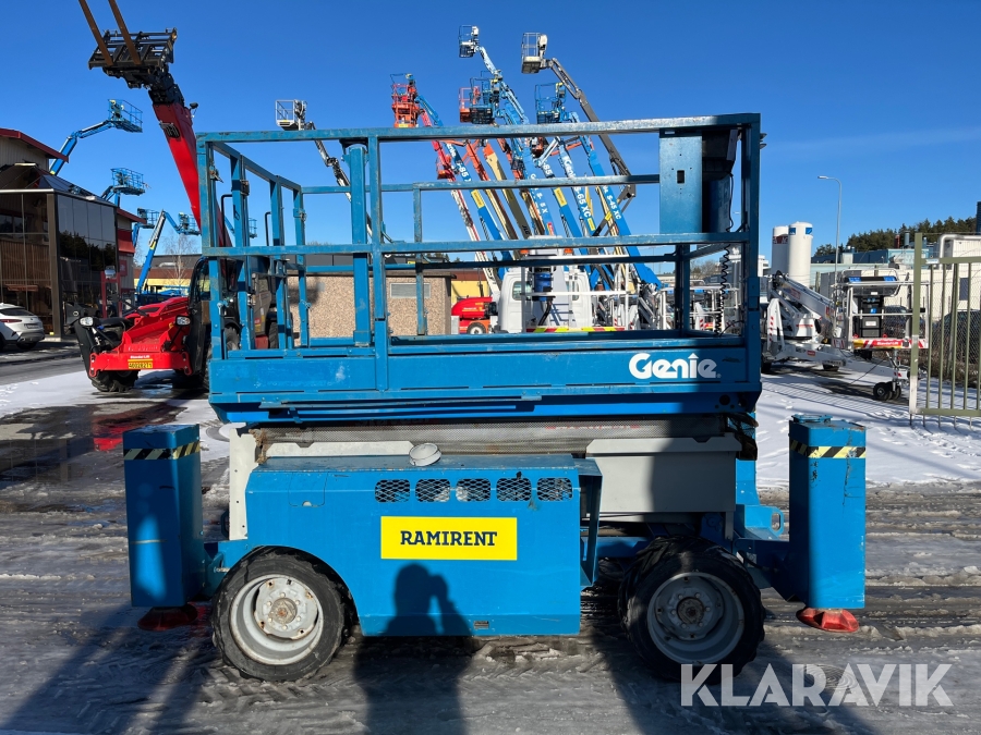 Saxlift GENIE GS-3268 RT, Järfälla, Klaravik auktioner