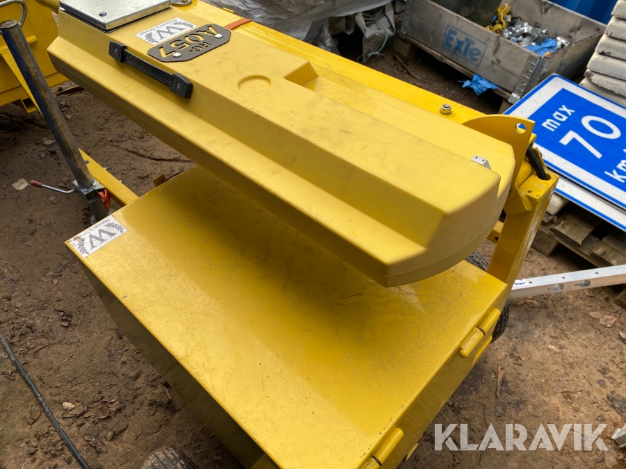 Klaravik Auktioner | Trafikljus 2 st Berlex R6