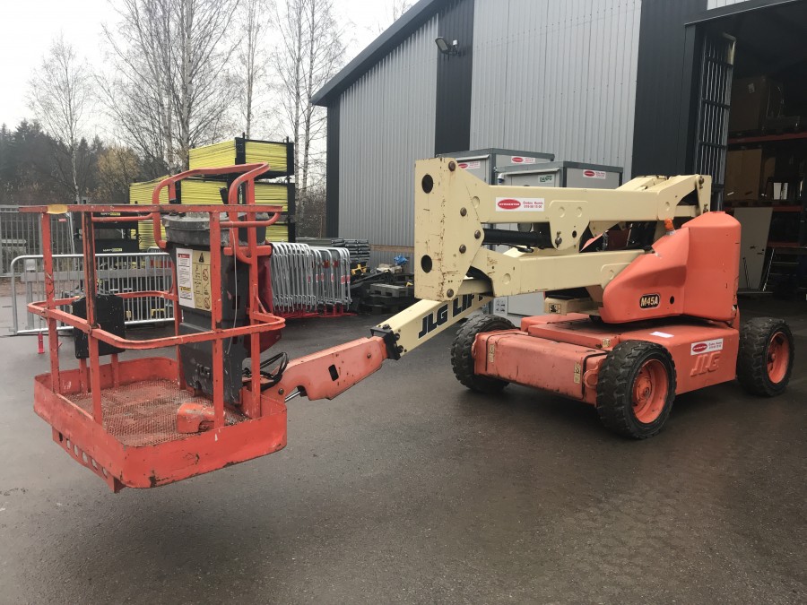 Bomlift JLG M45A