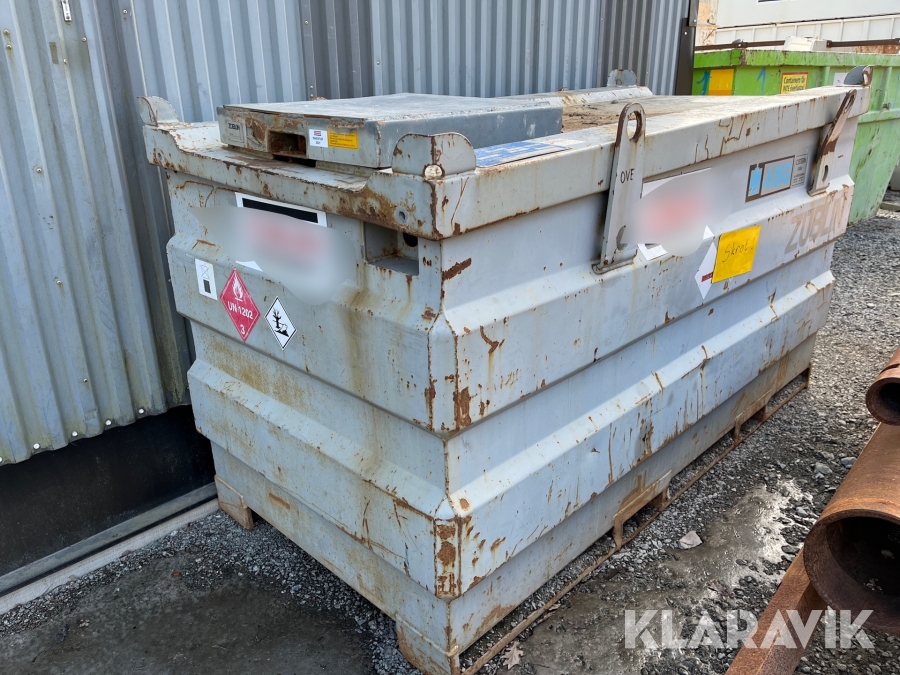 Dieseltank ABG Transmaster ADR 2000L, Uppsala, Klaravik aukt