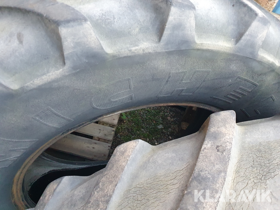 Traktordäck Michelin 540/65 R 34, Karlstad, Klaravik auktion