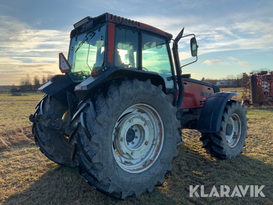 Traktor Valmet 8750, Eskilstuna, Klaravik auktioner