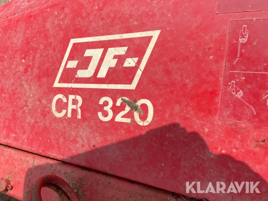 Hövändare JF CR 320, Tomelilla, Klaravik auktioner