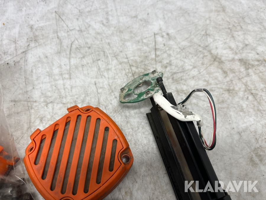 Klammerpistol Paslode IM200/50S16, Svalöv, Klaravik auktione