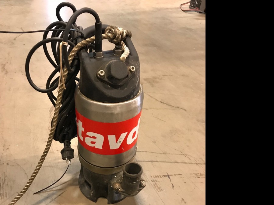 Klaravik Auktioner | Slampump 2 tum