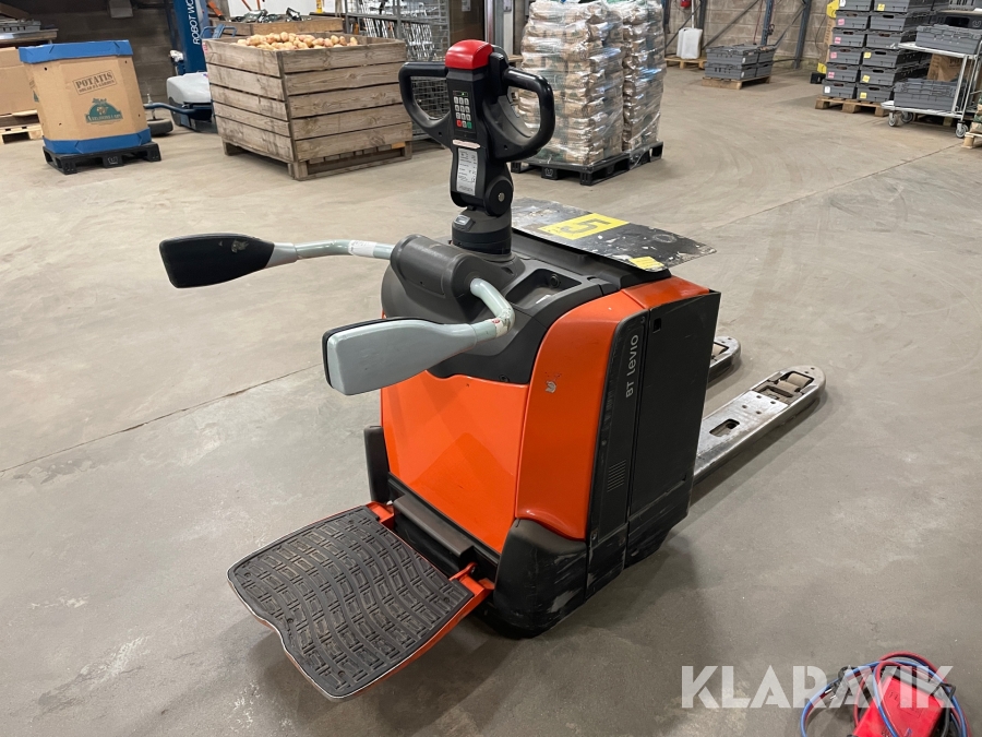 Låglyftande truck BT LPE250, Hultsfred, Klaravik auktioner