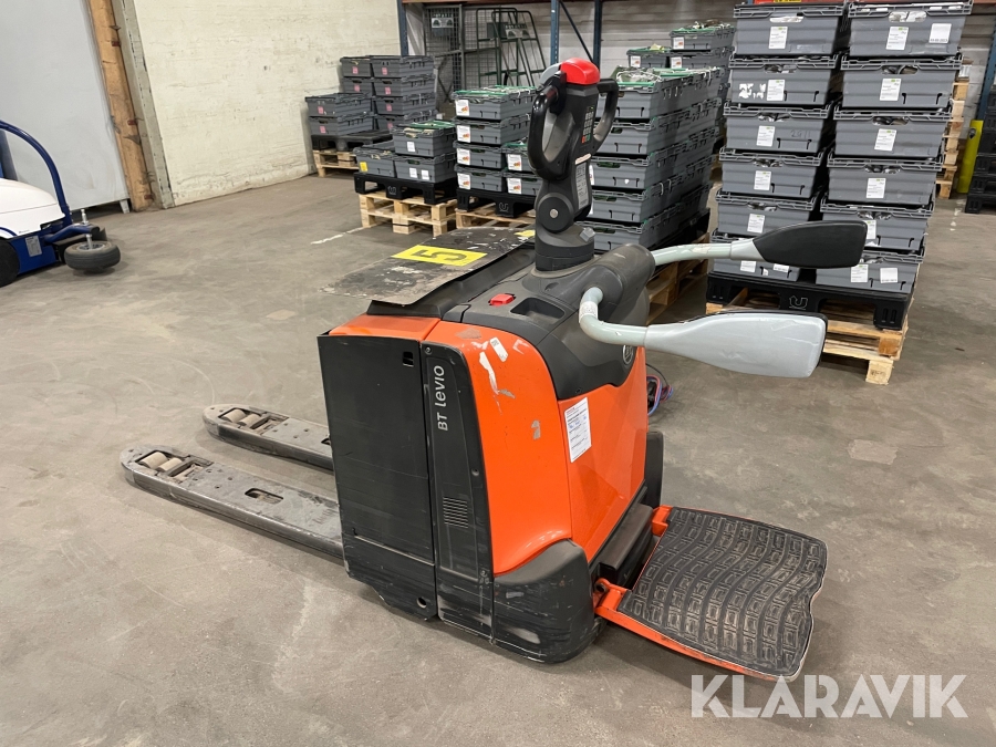 Låglyftande truck BT LPE250, Hultsfred, Klaravik auktioner