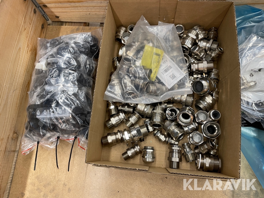 Diverse el material, Orust, Klaravik auktioner