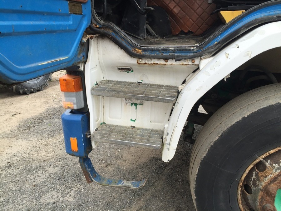 Tippbil Scania P112 HL