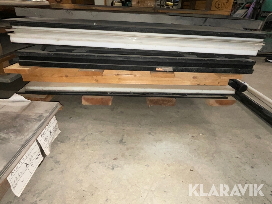 Acetal Pom Plast, Vårgårda, Klaravik auktioner