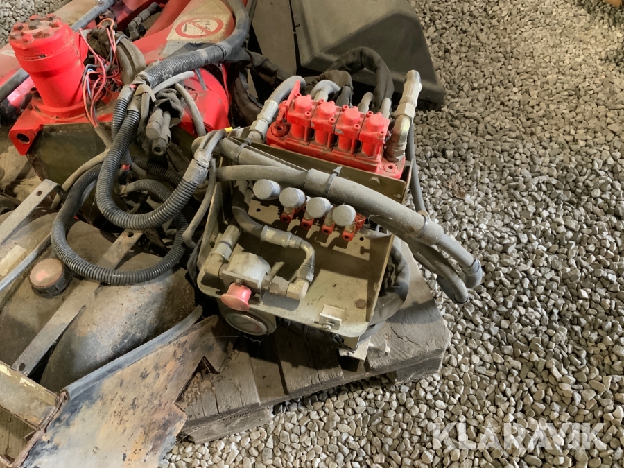 Klaravik Auktioner | Fordonskran Fassi M10A.11