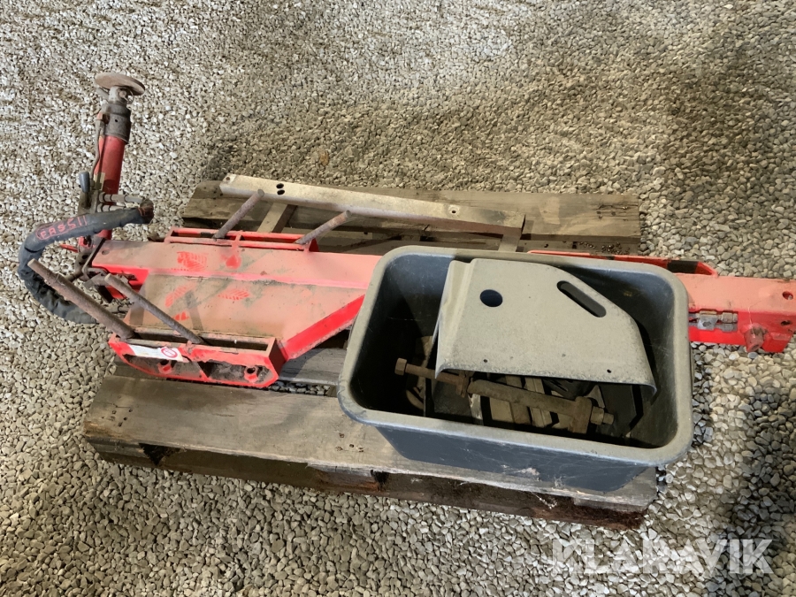 Klaravik Auktioner | Fordonskran Fassi M10A.11