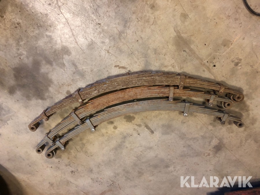 Fjädrar till Volvo Valp, Vallentuna, Klaravik auktioner