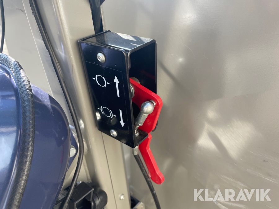 Flakmoped Norsjö Carrier 4-Stroke, Vimmerby, Klaravik auktio