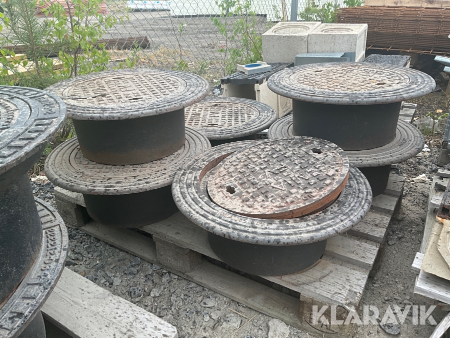 Parti med Brunnslock och betäckningar, Boden, Klaravik aukti