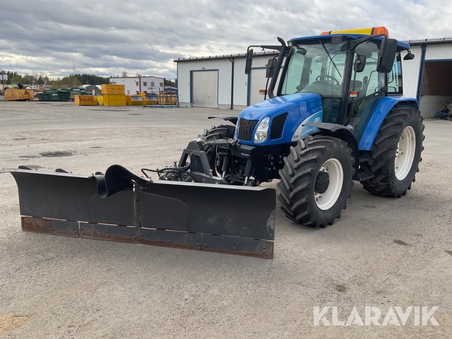 Traktor New Holland Tl90a, Piteå, Klaravik auktioner