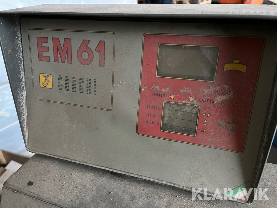 Balanseringsmaskin Corghi EM61, Heby, Klaravik auktioner