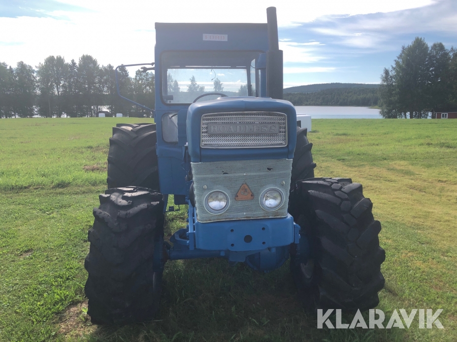 Traktor Ford Roadless 90