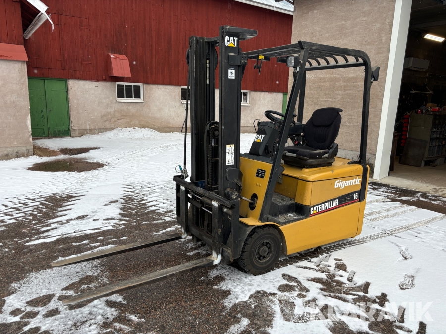 Truck CAT EP16KT, Vansbro, Klaravik auktioner