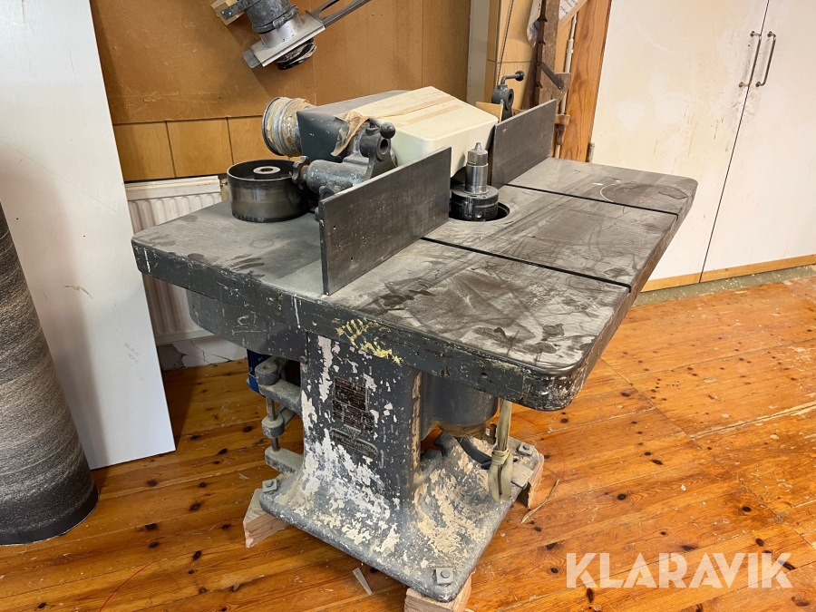 Bordsfräs Värnamo Maskin AB, Norrtälje, Klaravik auktioner