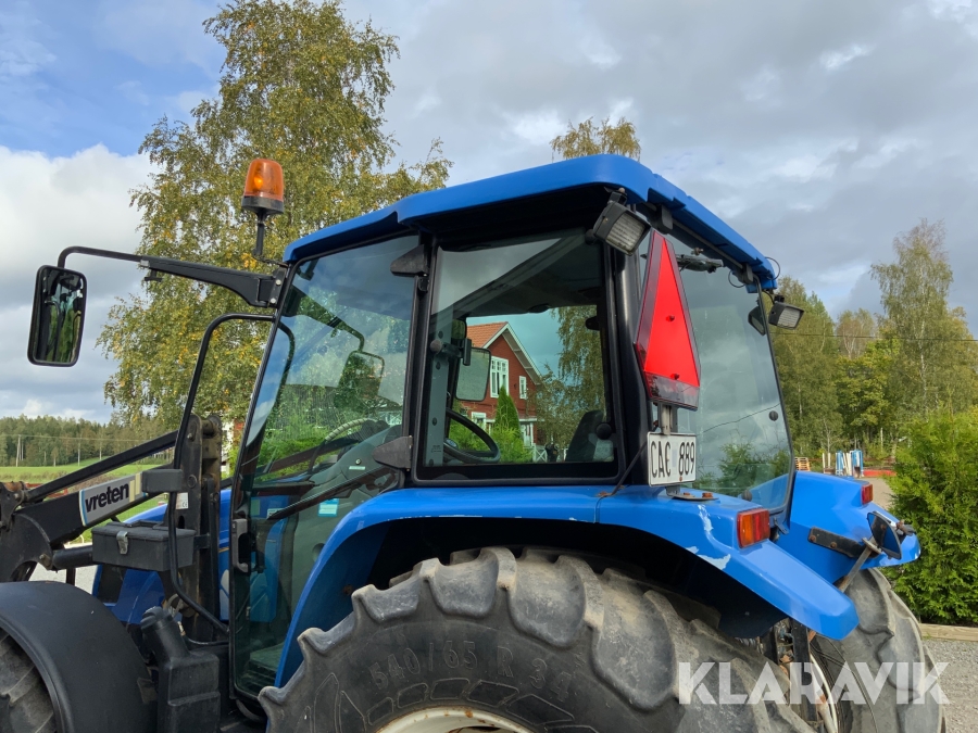 Traktor New Holland TL90A, Karlskoga, Klaravik auktioner