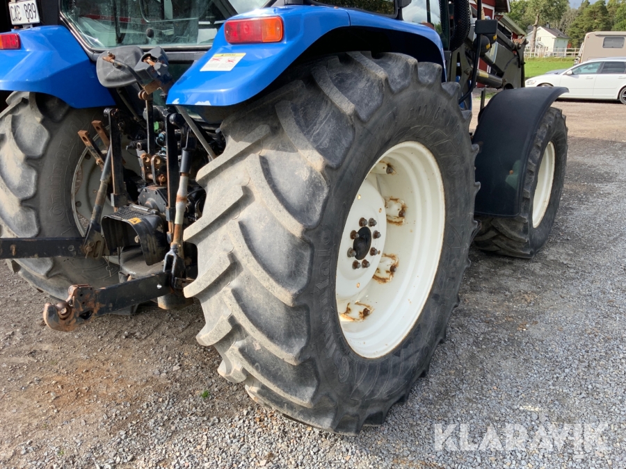 Traktor New Holland TL90A, Karlskoga, Klaravik auktioner