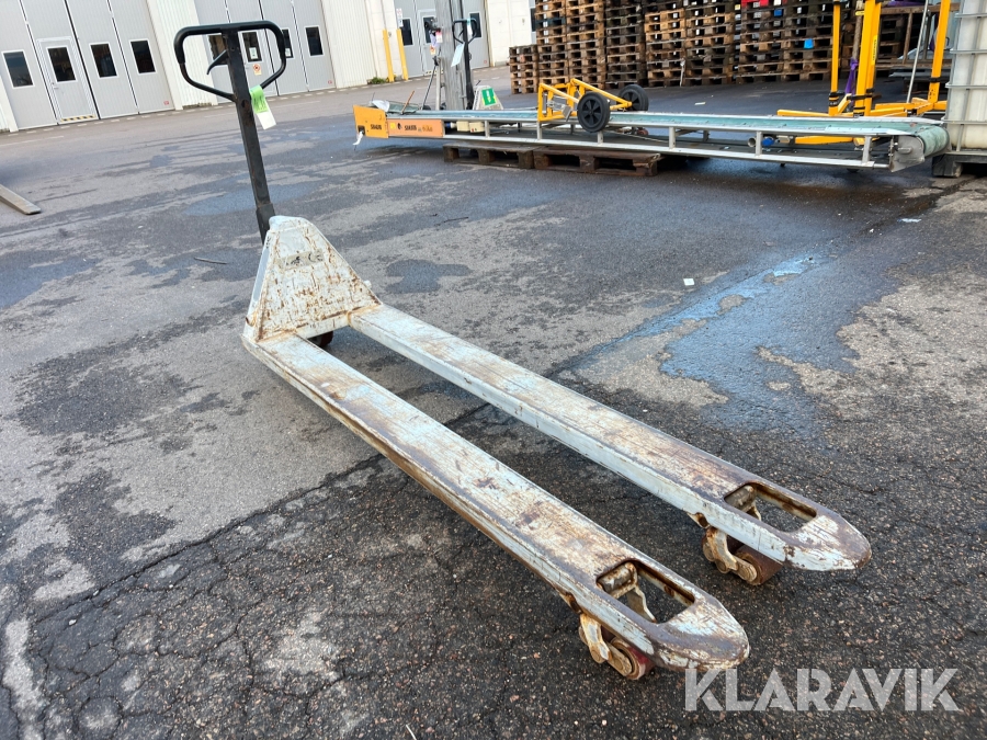 Pallyftare 2,4m AJ Långgaffel, Svalöv, Klaravik auktioner