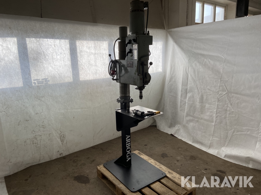 Pelarborr Arboga G3M3508, Köping, Klaravik auktioner