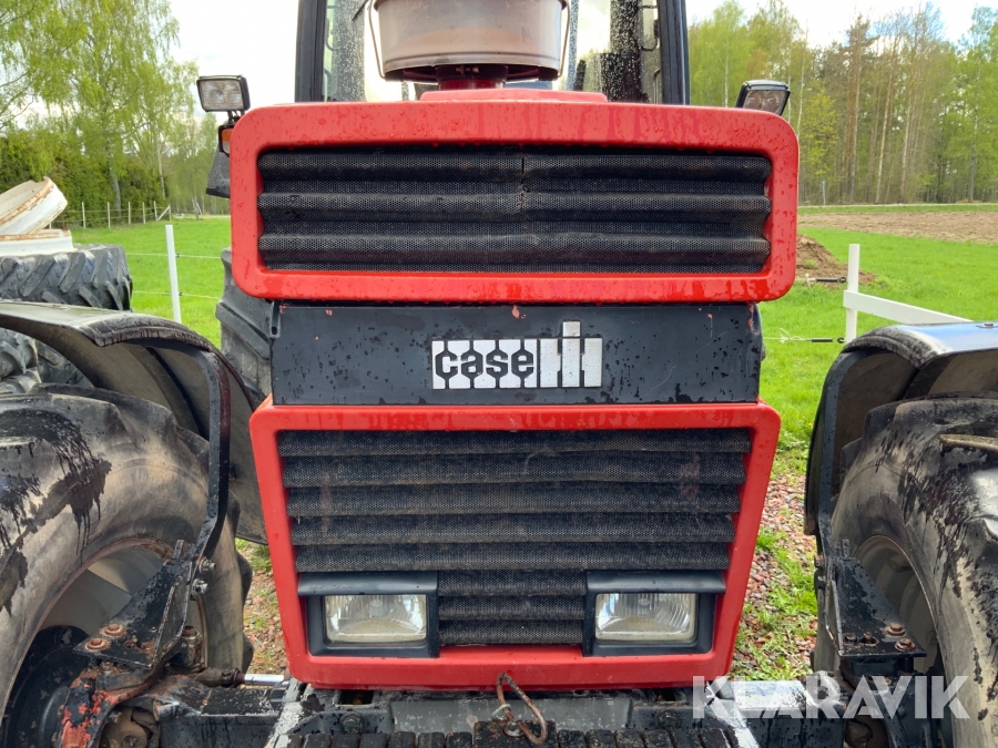 Klaravik Auktioner | Traktor Case 1455XL