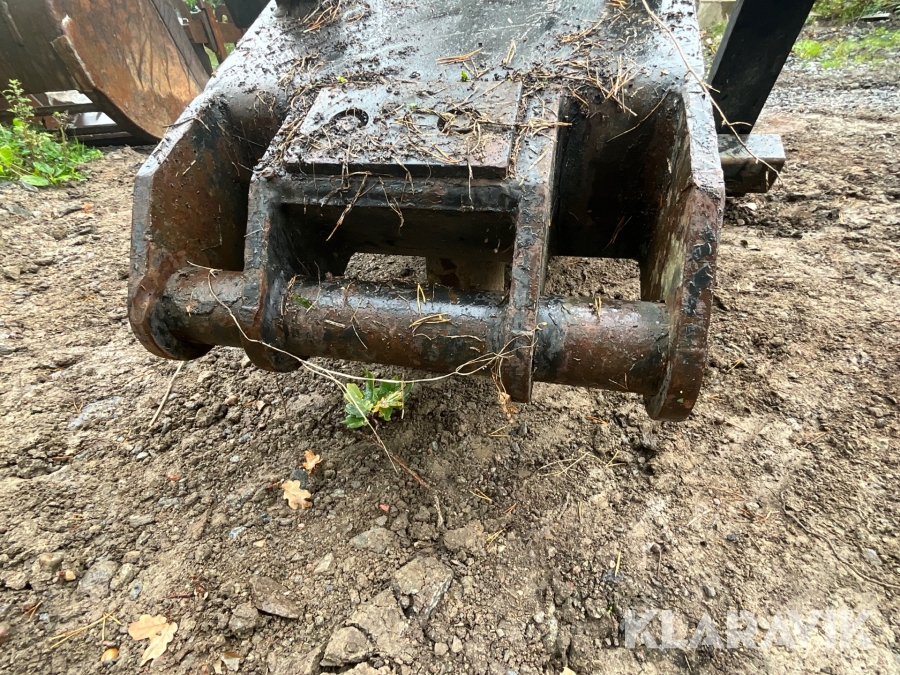 Gafflar, Huddinge, Klaravik auktioner