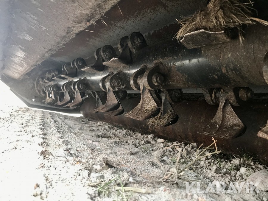 Klaravik Auktioner | Släntklippare Agri Implement DCR200