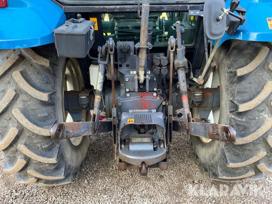 Traktor New Holland 4635, Mörbylånga, Klaravik auktioner