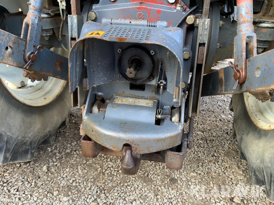 Traktor New Holland 4635, Mörbylånga, Klaravik auktioner