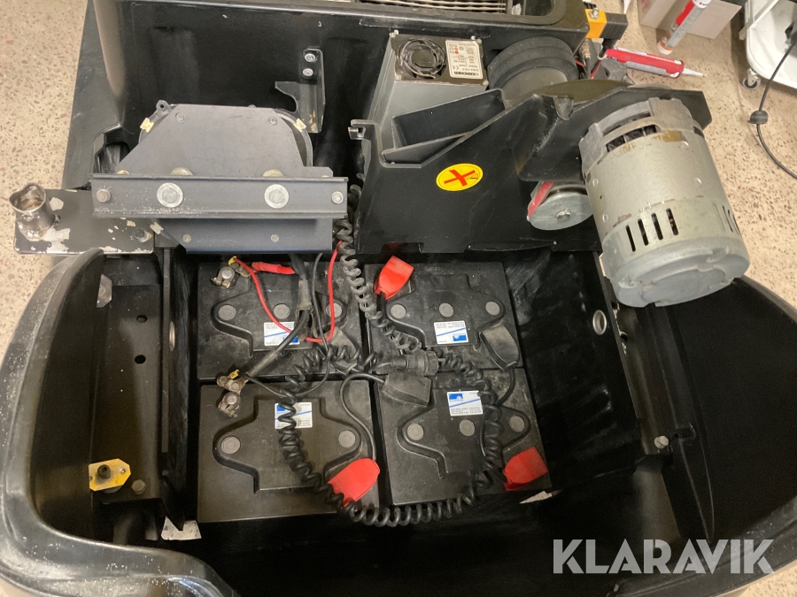 Sop-/skurmaskin Kärcher KM 100/100, Karlstad, Klaravik aukti