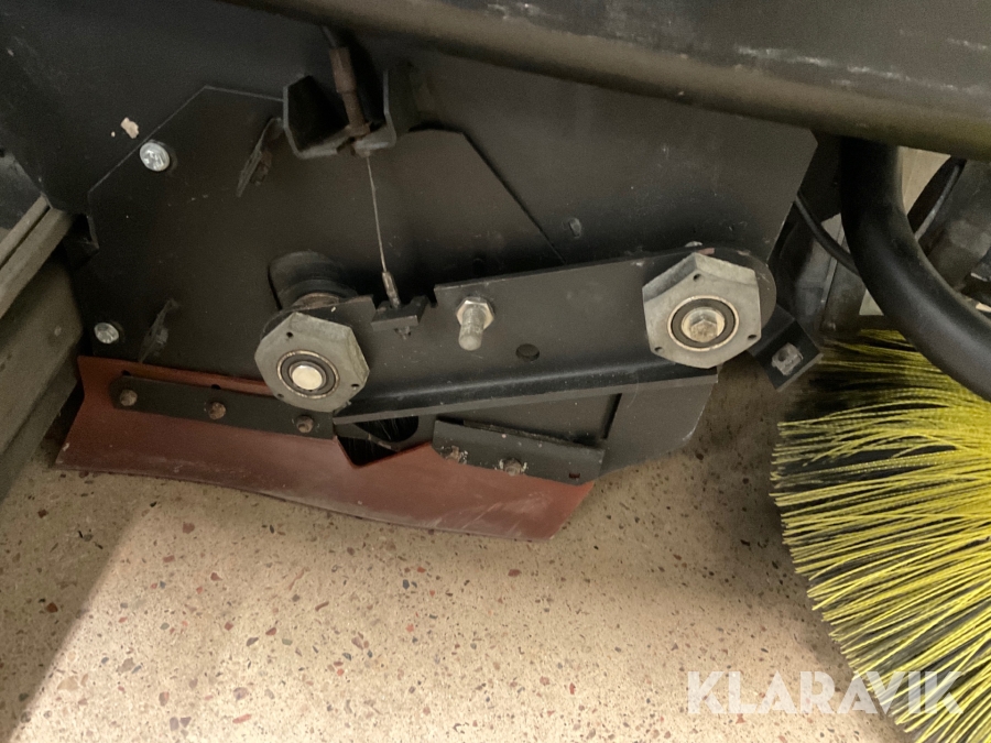 Sop-/skurmaskin Kärcher KM 100/100, Karlstad, Klaravik aukti
