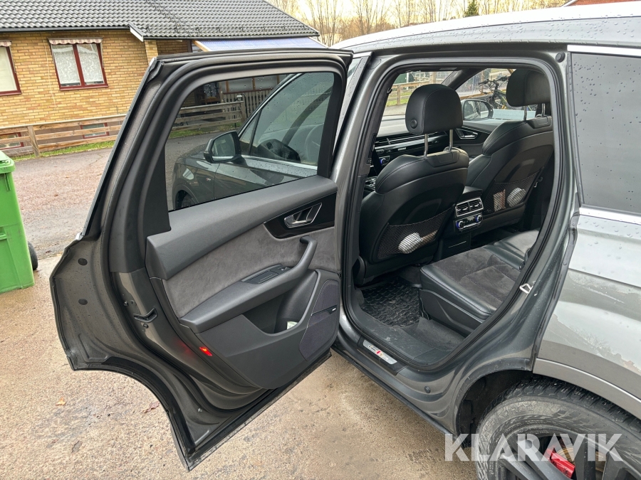 3.0 TDI V6 Quattro TipTronic S-Line Audi Q7 , Västervik, Kla