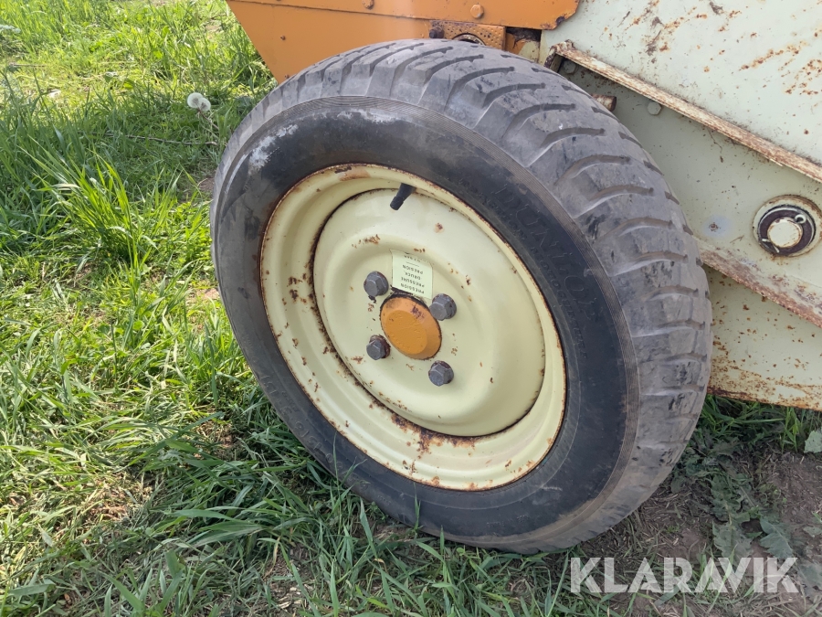 Hårdpress Riviera- casalis, Vetlanda, Klaravik auktioner