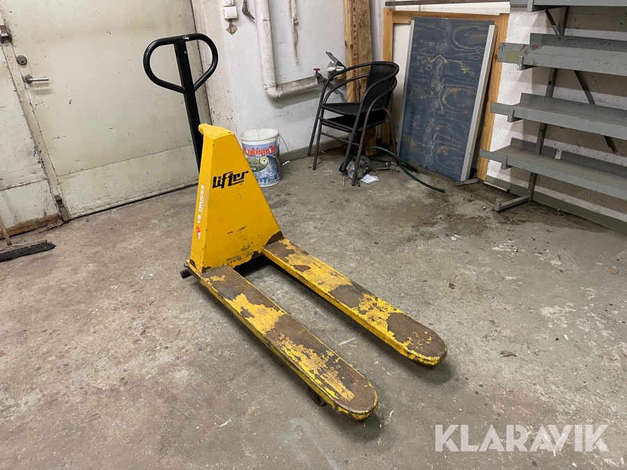 Klaravik Auktioner | Pallyftare VBTrucks