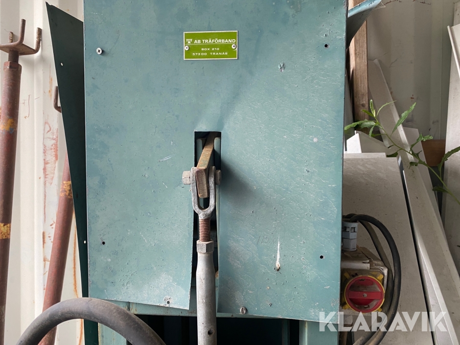 Takstolspress till skarvar Randek, Linköping, Klaravik aukt