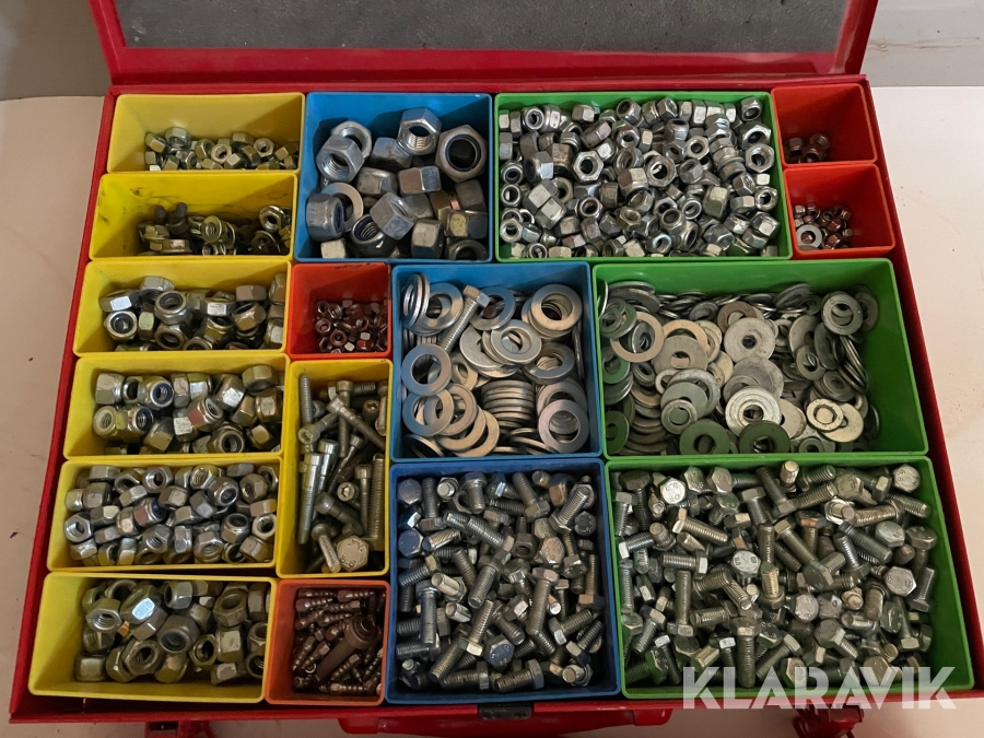 Diverse bult mutter brickor, Leksand, Klaravik auktioner