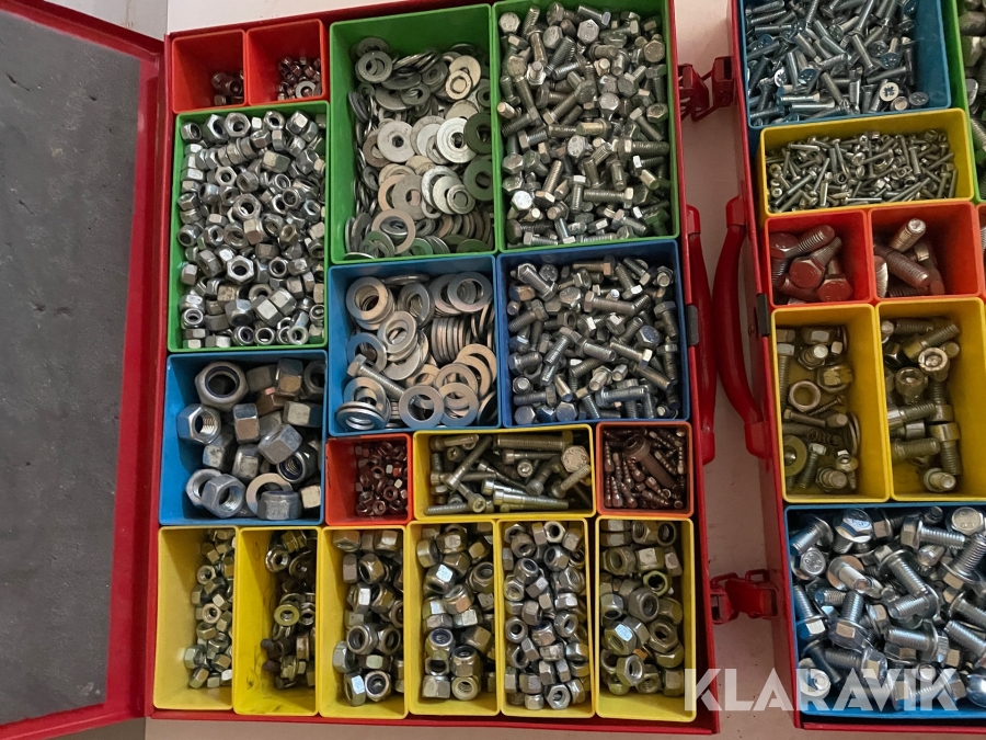 Diverse bult mutter brickor, Leksand, Klaravik auktioner